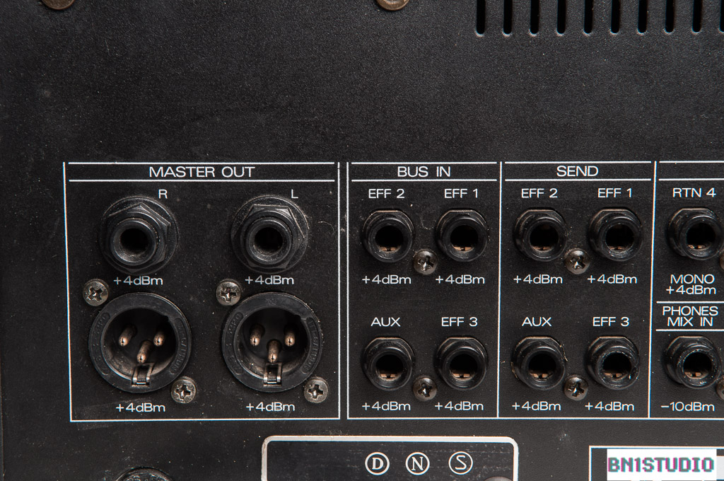 Roland M160 Line Mixer | BN1studio