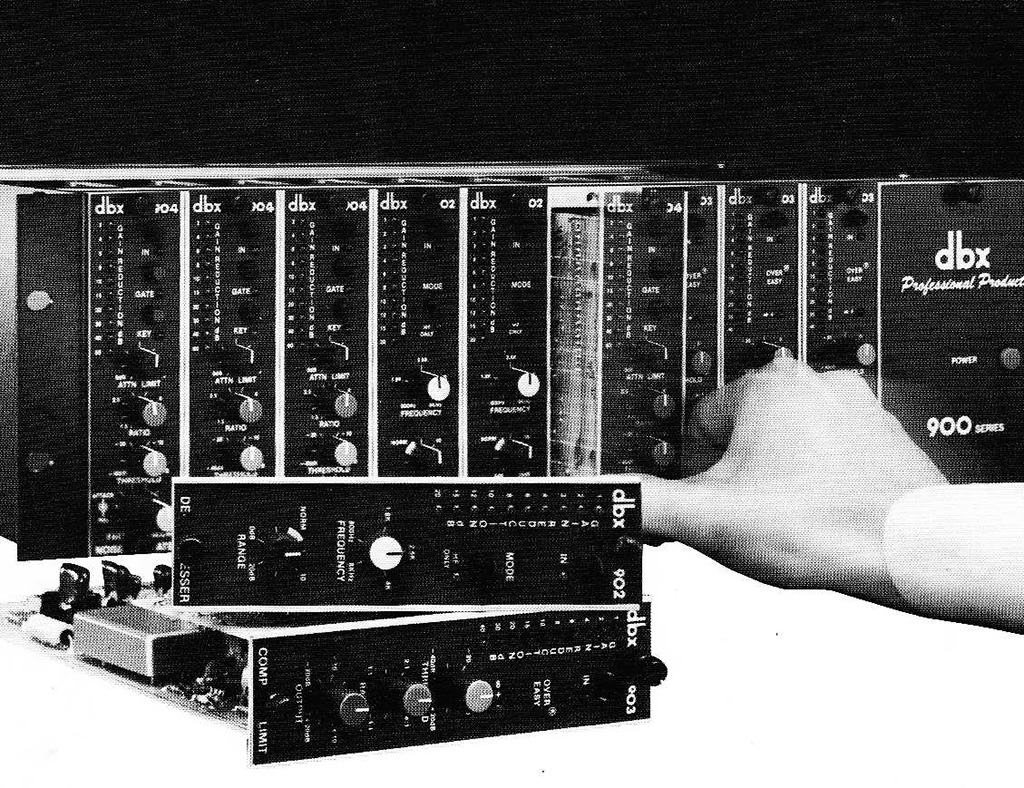 dbx 900 Series Racks & Modules | BN1studio